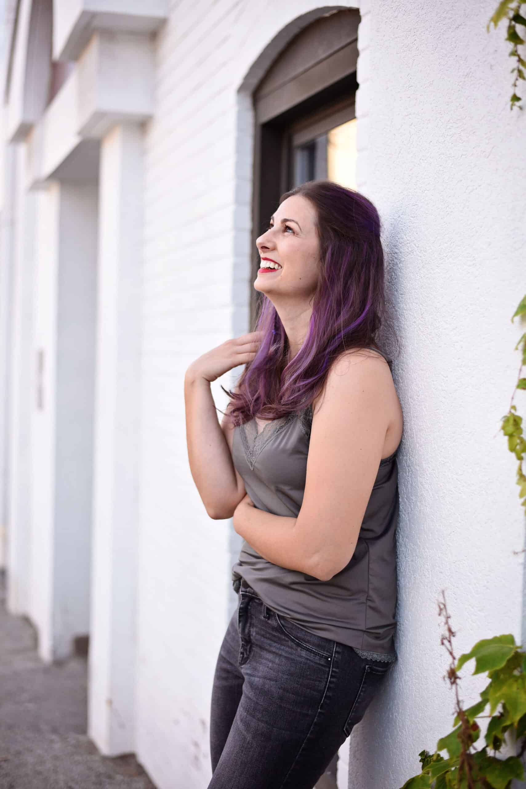 Natalie Belin - The Many Colors of Natalie